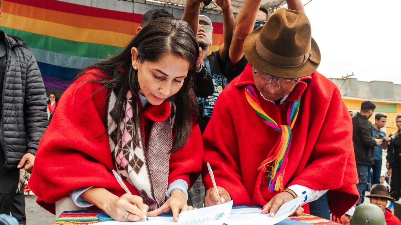 Los indígenas dan apoyo a Luisa González rumbo a la segunda vuelta ...